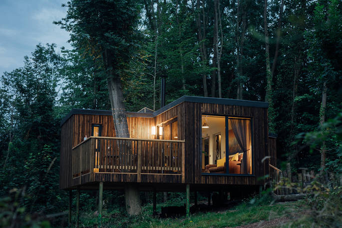 The Rook's Nook | Treehouse in Herefordshire | Canopy & Stars