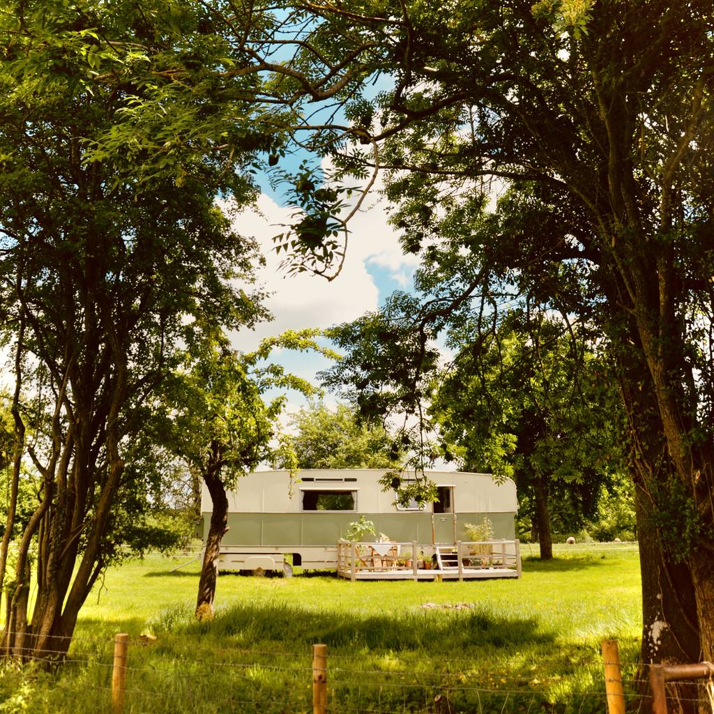The Sipson | Wagon in Herefordshire | Canopy & Stars