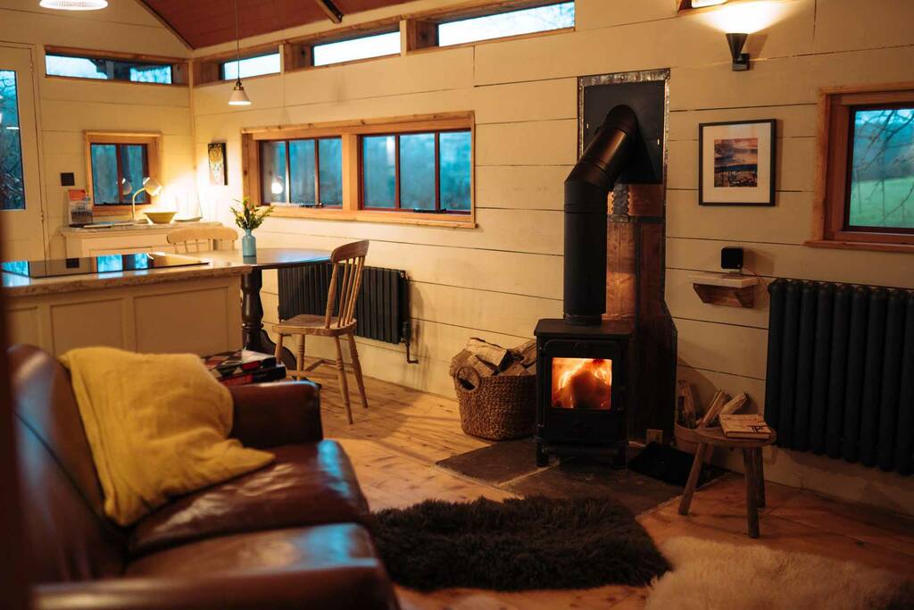 Wern Derys Group Space | Estate in Herefordshire | Canopy & Stars
