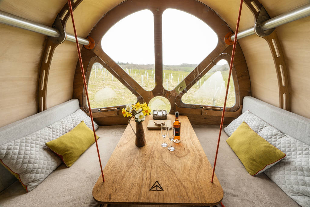 Hedgehog Hall | Cabin in Kent | Canopy & Stars