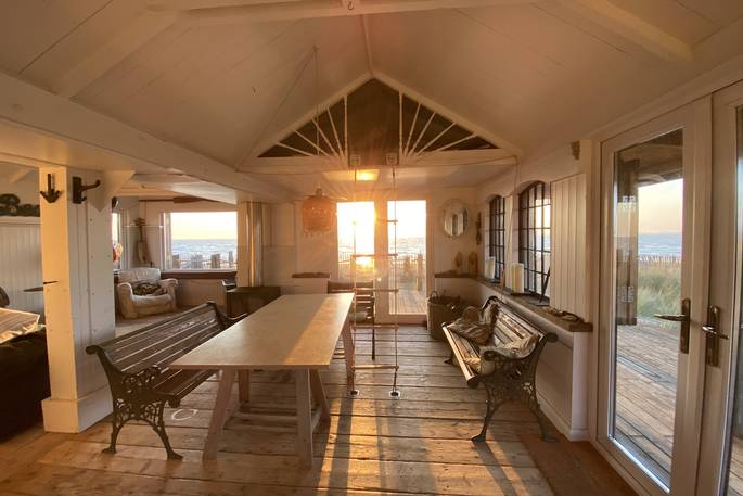 The Beach House | Cabin in Kent | Canopy & Stars