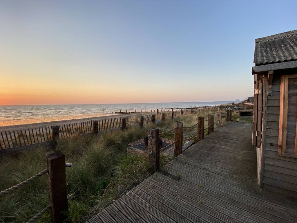 The Beach House | Cabin in Kent | Canopy & Stars