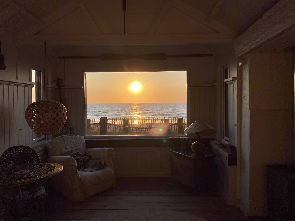 The Beach House | Cabin in Kent | Canopy & Stars