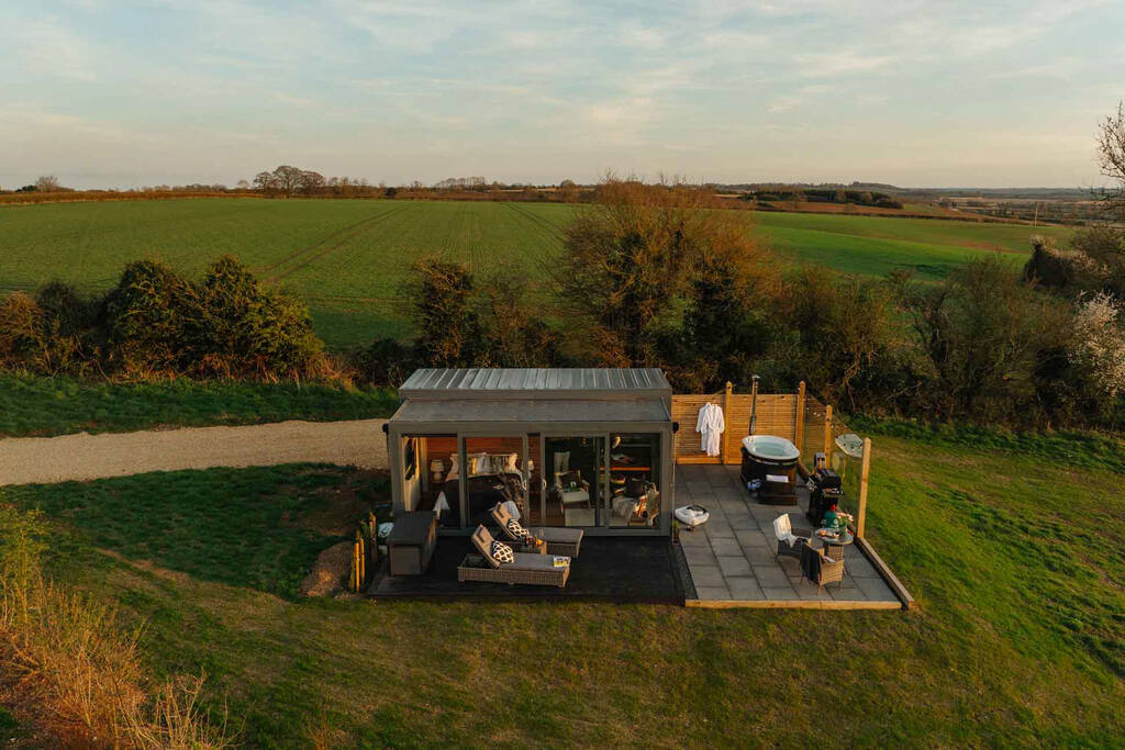 The Den at Lazy Fox Hideaway | Cabin in Rutland | Canopy & Stars