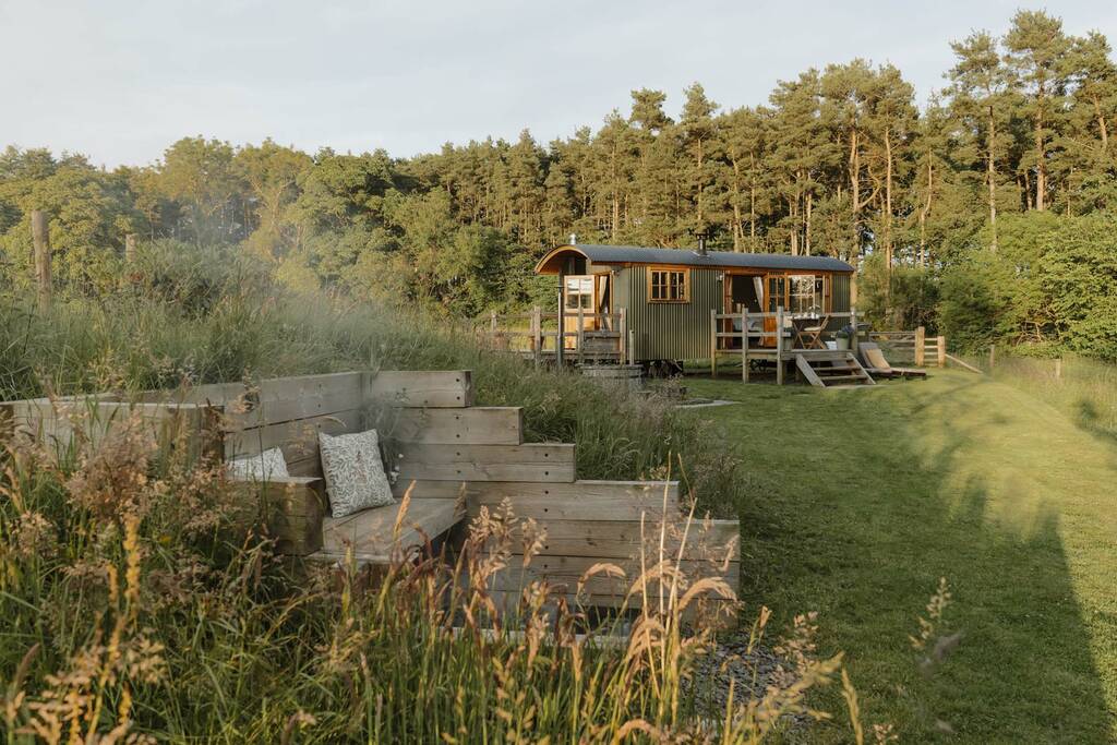 Swinburne | Shepherd's hut in Northumberland | Canopy & Stars