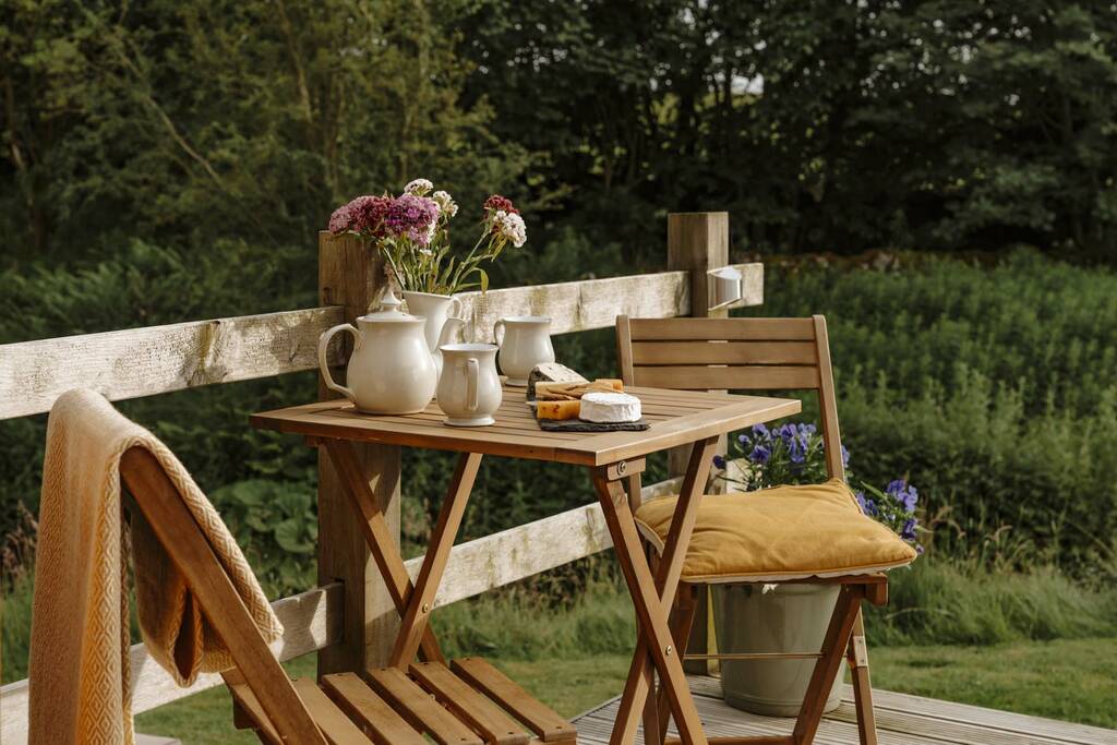 Swinburne | Shepherd's hut in Northumberland | Canopy & Stars