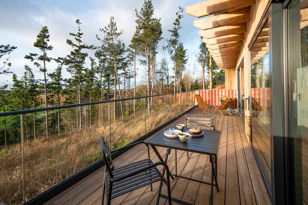 Howlet | Cabin in Northumberland | Canopy & Stars