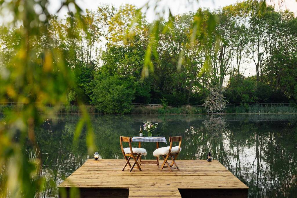 The Cabin at Leys Farm | Cabin in Oxfordshire | Canopy & Stars