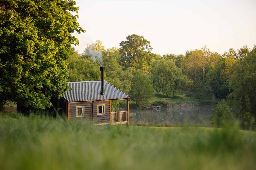 The Cabin at Leys Farm | Cabin in Oxfordshire | Canopy & Stars