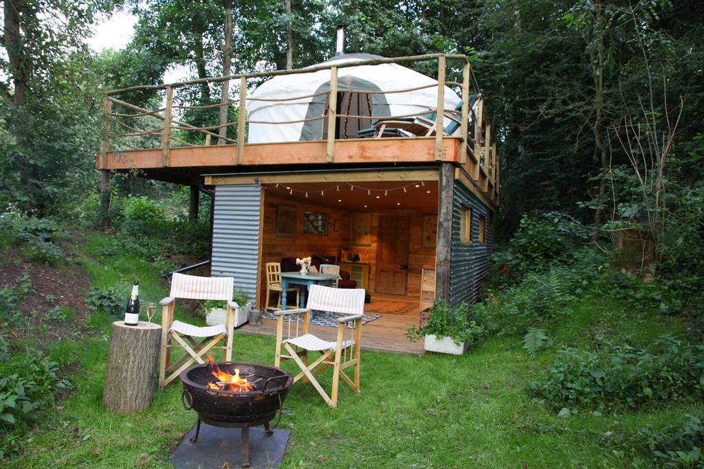 Otter Island | Yurt in Shropshire | Canopy & Stars
