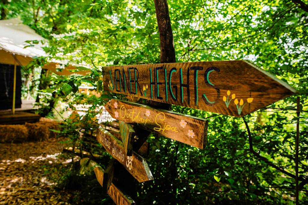 Venner Heights | Treehouse in Somerset | Canopy & Stars