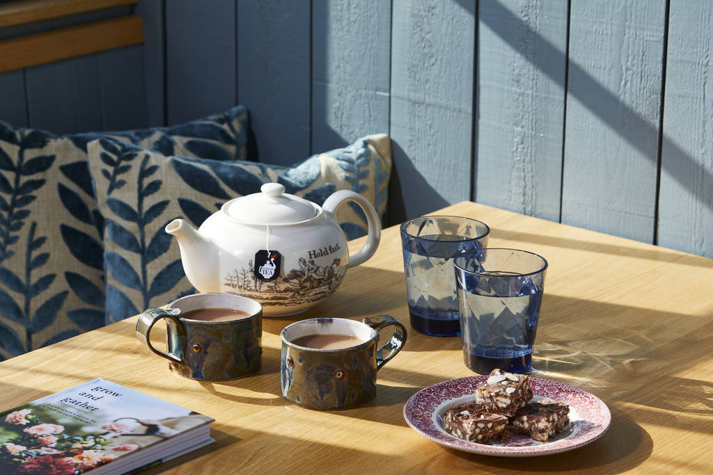 Dimpsey Dapple Shepherd’s Hut | Shepherd's hut in Somerset | Canopy & Stars