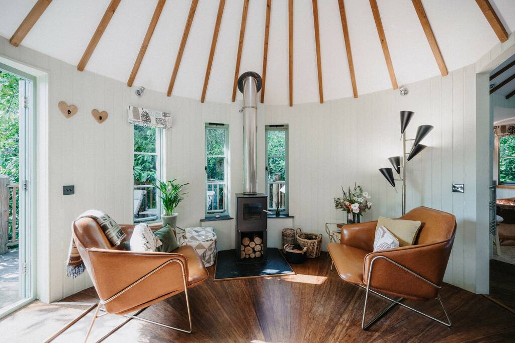 Harptree Tree House | Treehouse in Bath & N.E. Somerset | Canopy & Stars
