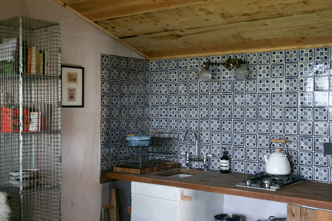 The Gardener's Shed | Cabin in Somerset | Canopy & Stars