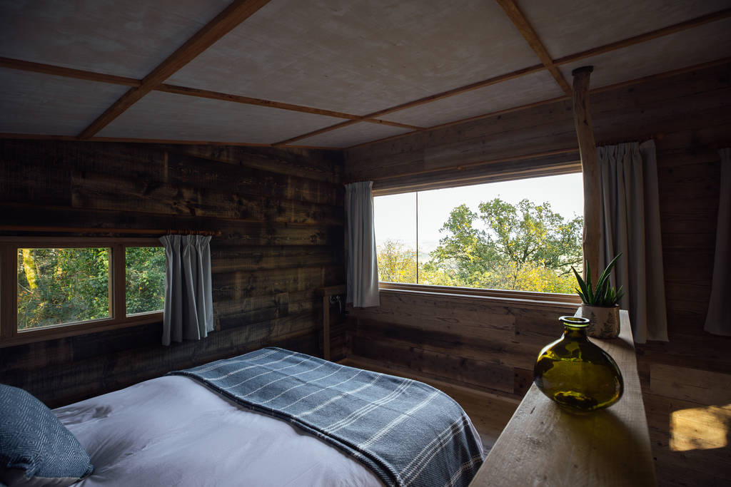 The Pennard Hide | Treehouse in Somerset | Canopy & Stars
