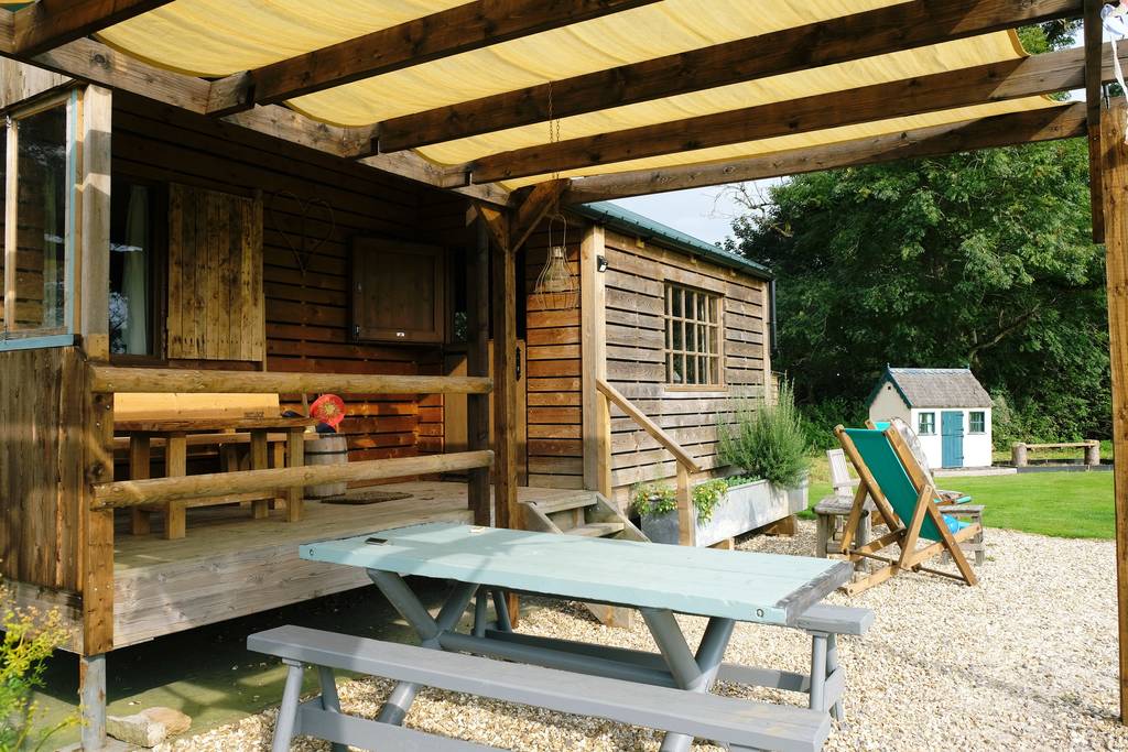 Coach House Cabin | Cabin in Somerset | Canopy & Stars