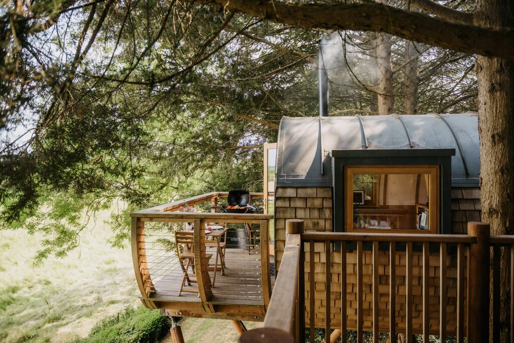 Dabinett Treehouse | Treehouse in Somerset | Canopy & Stars