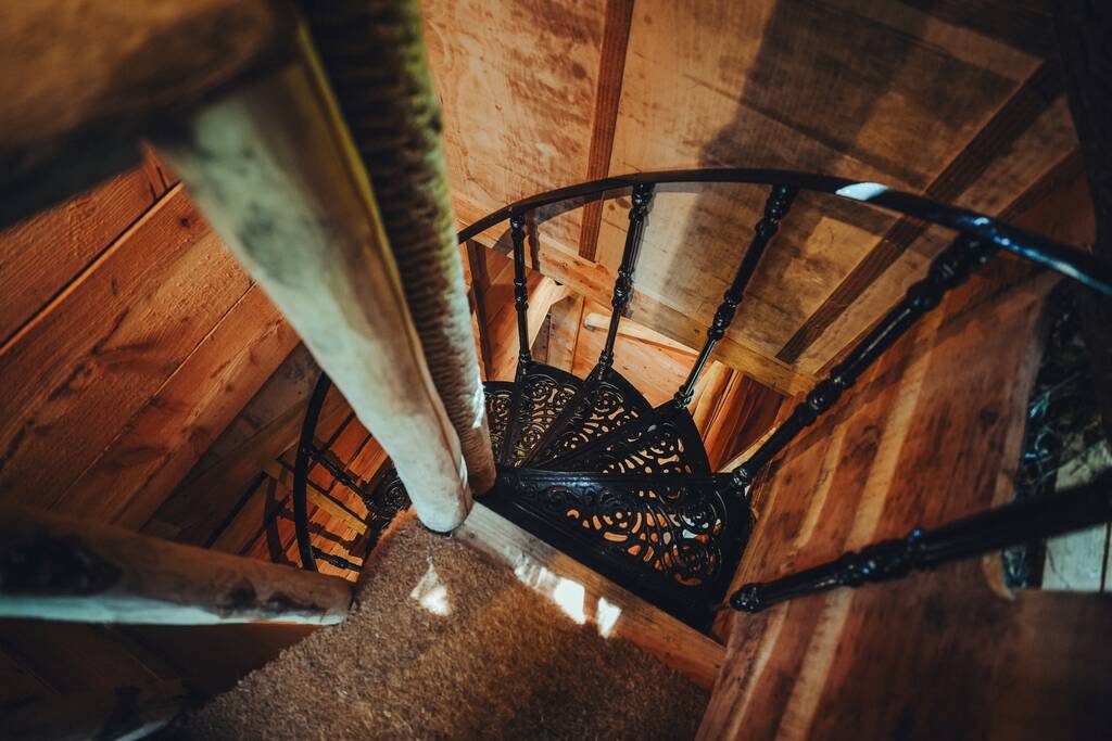 Pomeroy Treehouse | Treehouse in Somerset | Canopy & Stars