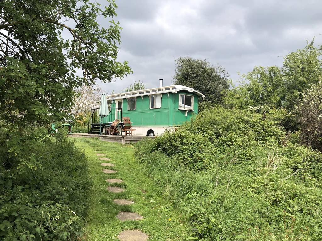 Green Fairground Wagon | Wagon in Suffolk | Canopy & Stars