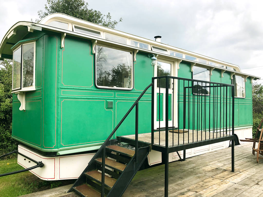 Green Fairground Wagon | Wagon in Suffolk | Canopy & Stars