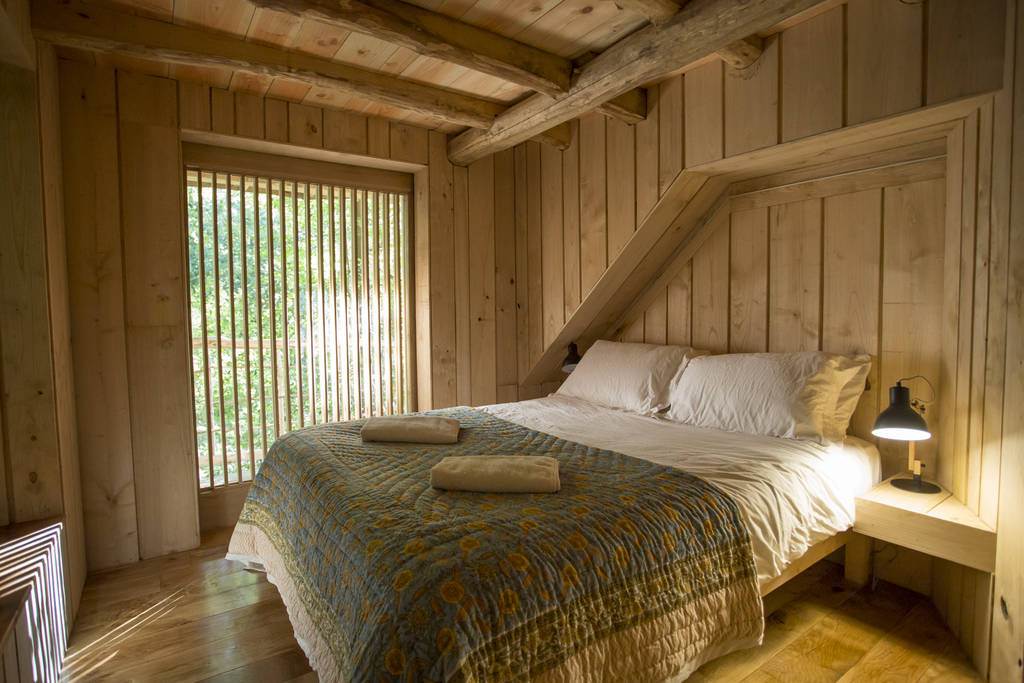 Yaffle at Wilderness Wood | Treehouse in Sussex | Canopy & Stars