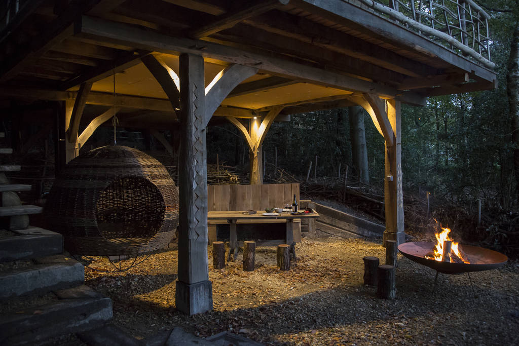Yaffle at Wilderness Wood | Treehouse in Sussex | Canopy & Stars