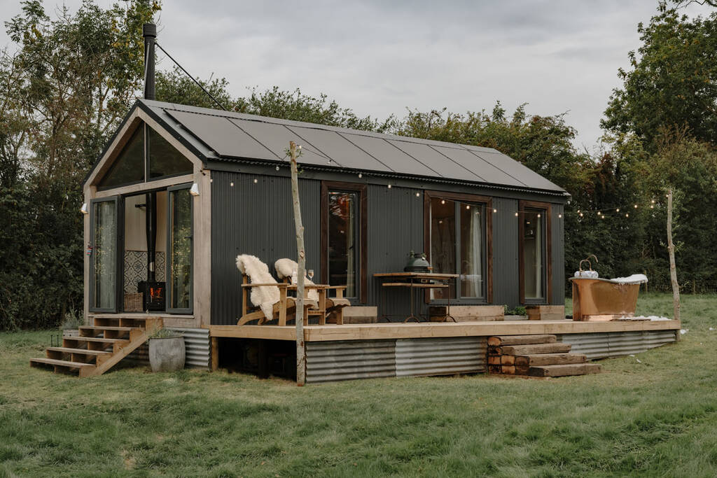Little Doe Bank Cabin | Cabin in Warwickshire | Canopy & Stars
