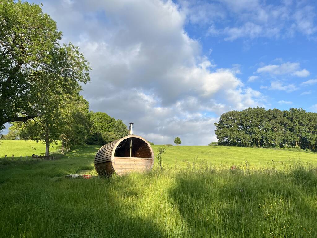 Little Doe Bank Cabin | Cabin in Warwickshire | Canopy & Stars