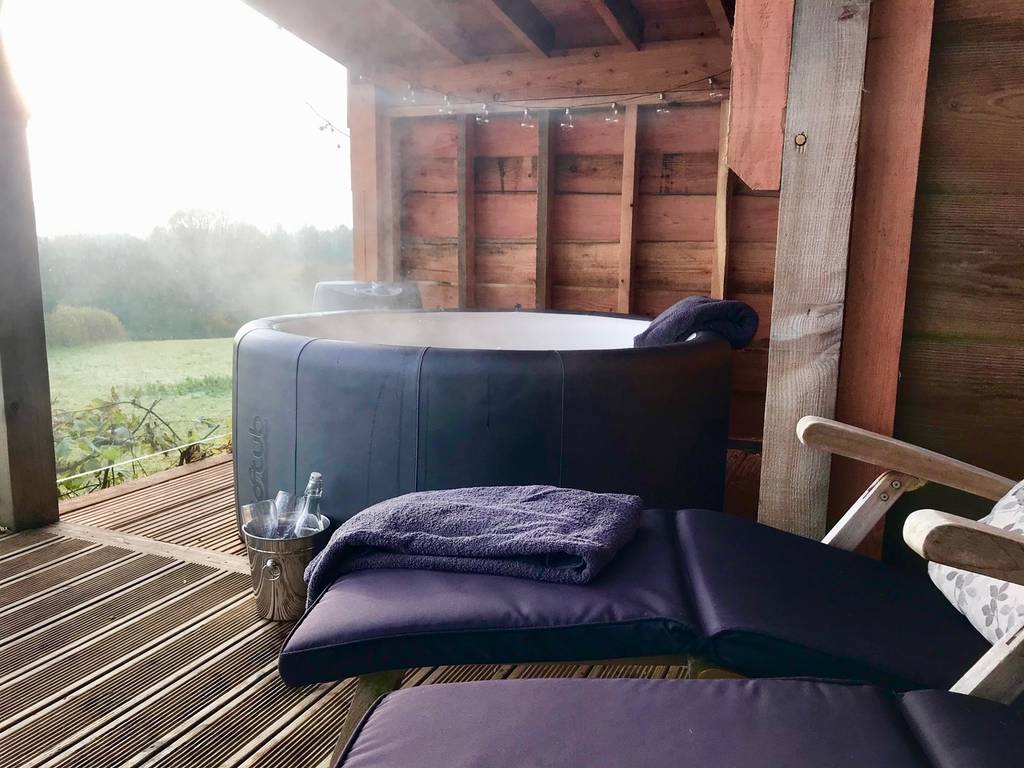 Oakdown Treehouse | Treehouse in Wiltshire | Canopy & Stars