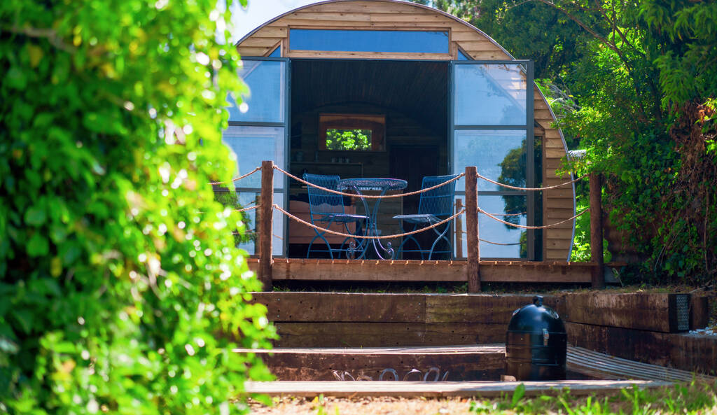Druid's Barrel | Cabin in Wiltshire | Canopy & Stars