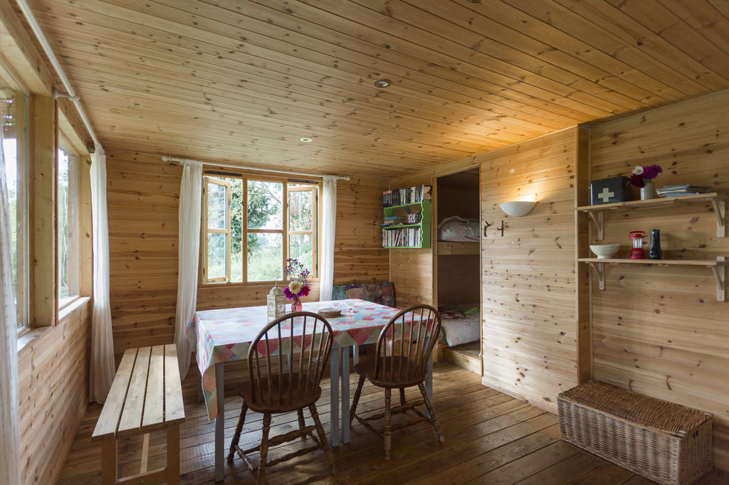 The Damson Cabin | Cabin in Worcestershire | Canopy & Stars