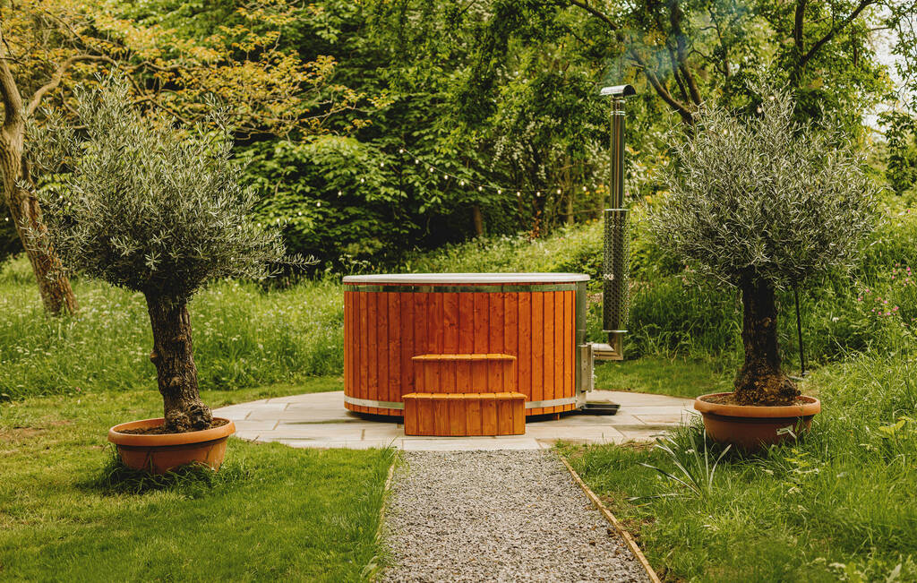 Cran Darach Treehouse | Treehouse in Yorkshire | Canopy & Stars