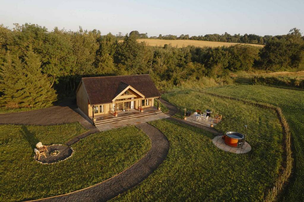 The Heron's Haunt | Cabin in Yorkshire | Canopy & Stars