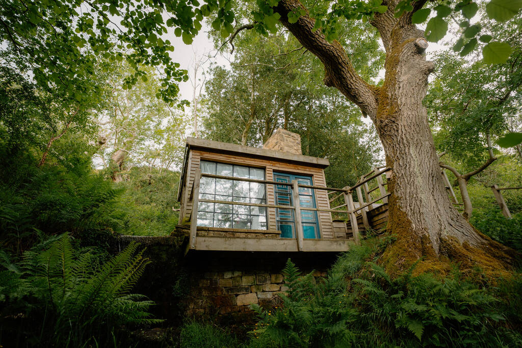 Falling Water | Cabin in Yorkshire | Canopy & Stars