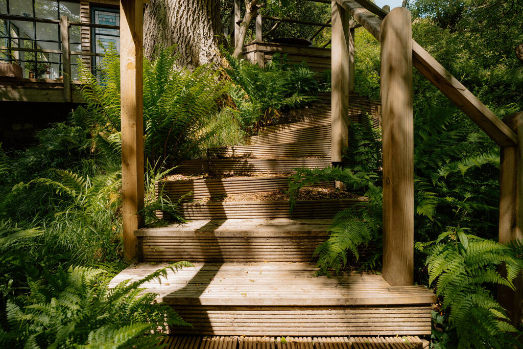 Falling Water | Cabin in Yorkshire | Canopy & Stars