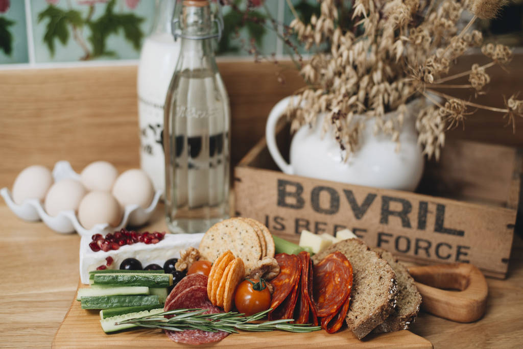 The Oat Box | Horsebox in Co. Londonderry | Canopy & Stars