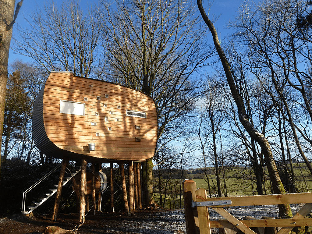 Brockloch Treehouse | Treehouse in Dumfries & Galloway | Canopy & Stars
