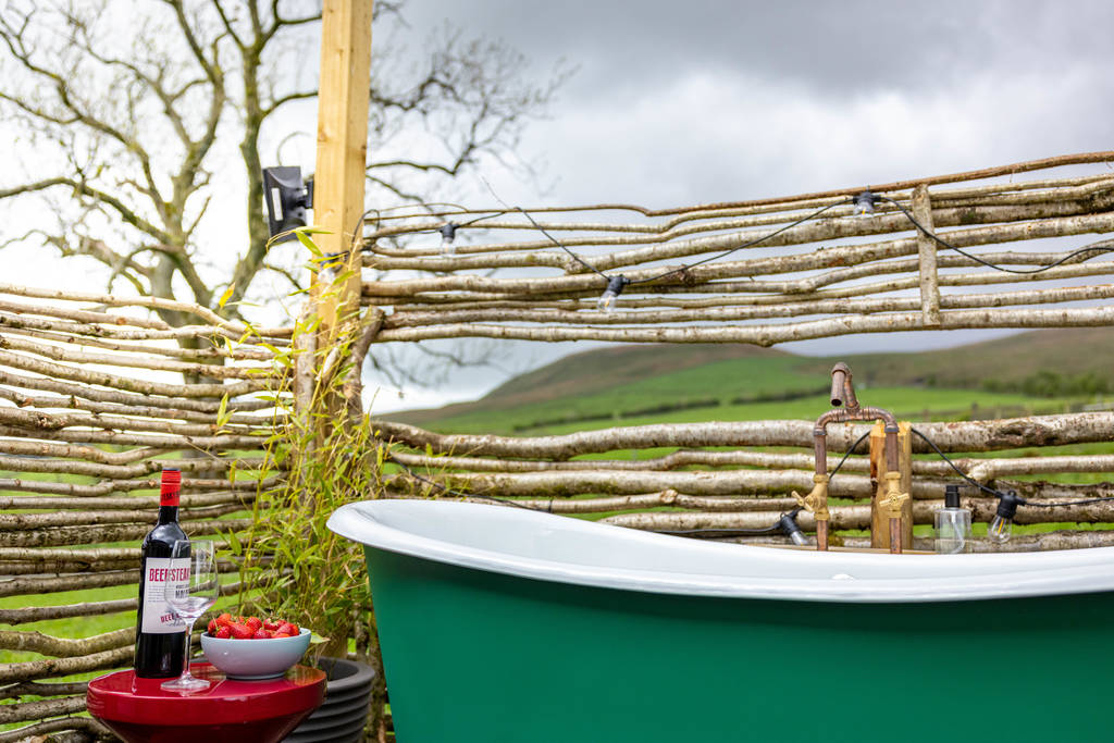 Burnhead Bothies | Cabin in Lanarkshire | Canopy & Stars