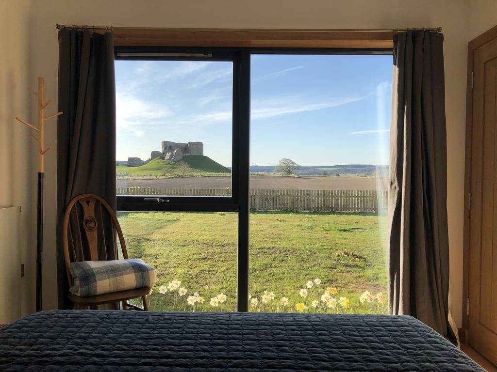 Cabin by the Castle | Cabin in Moray | Canopy & Stars