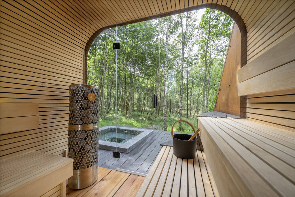 Treecreeper Treehouse | Treehouse in Stirling | Canopy & Stars
