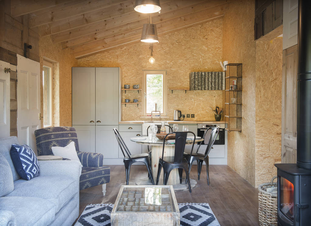 Treecreeper Treehouse | Treehouse in Stirling | Canopy & Stars