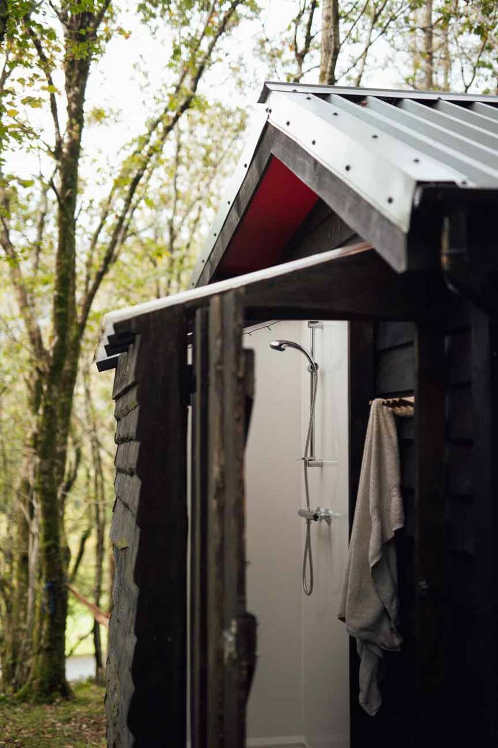 Caban Y Coed | Cabin in Gwynedd | Canopy & Stars