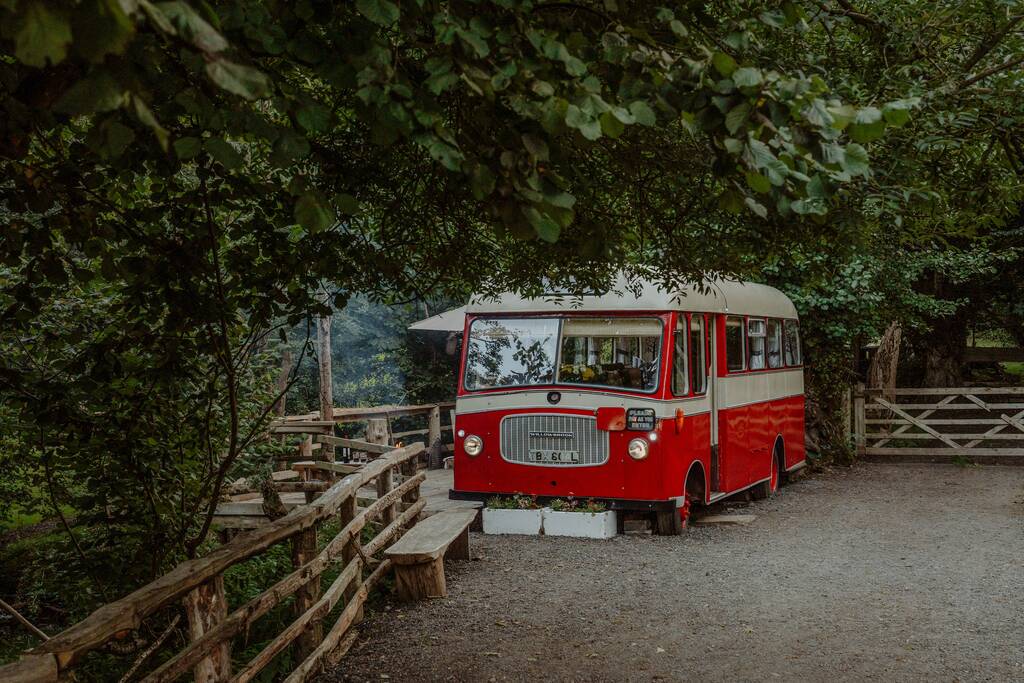 Willowbrook | Bus in Monmouthshire | Canopy & Stars