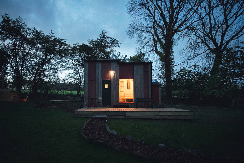 Ffynone Bach | Cabin in Pembrokeshire | Canopy & Stars