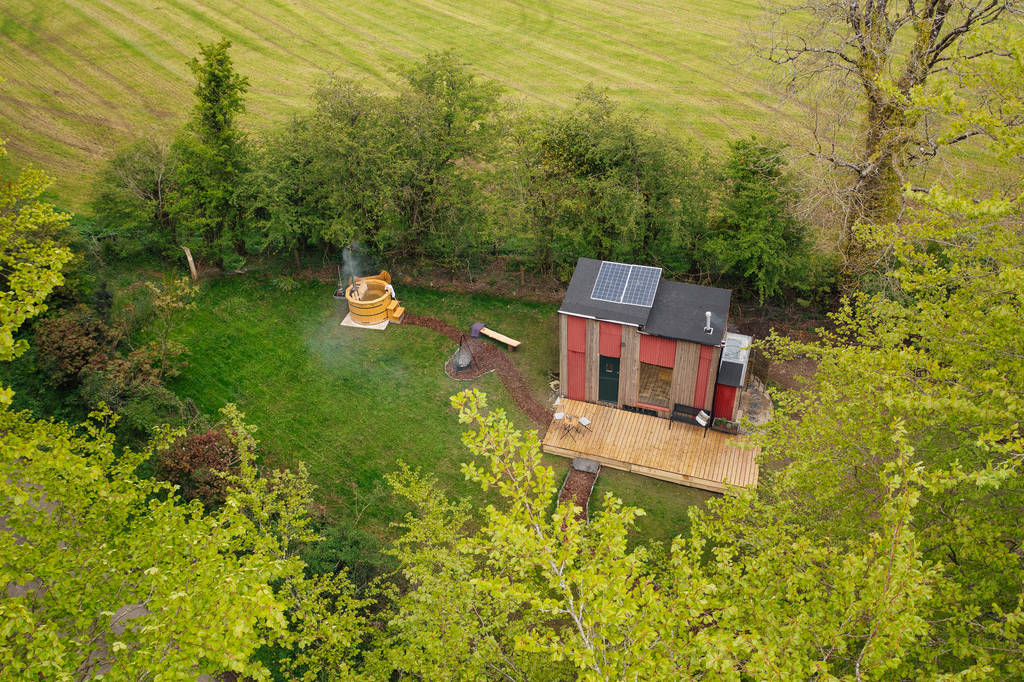 Ffynone Bach | Cabin in Pembrokeshire | Canopy & Stars