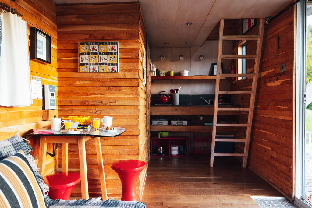 Caban Cadno | Cabin in Powys | Canopy & Stars