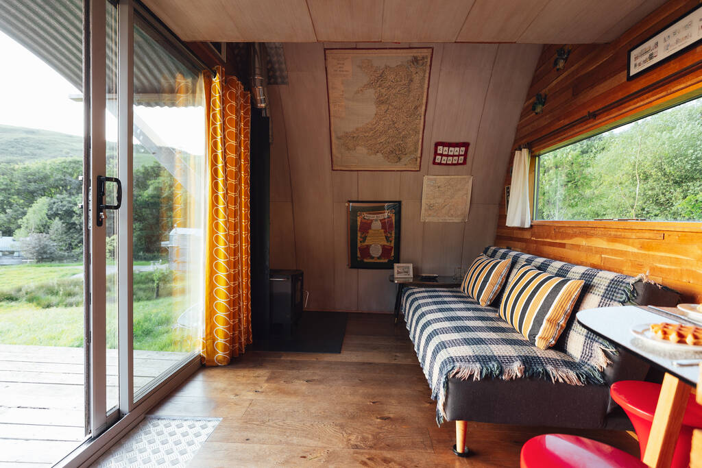 Caban Cadno | Cabin in Powys | Canopy & Stars