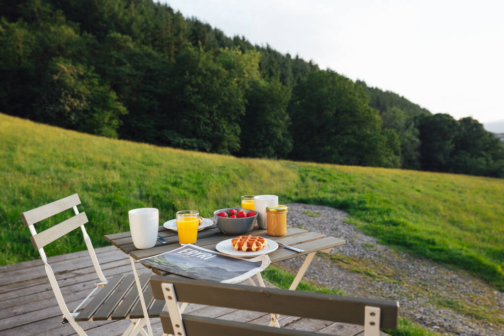 Caban Cadno | Cabin in Powys | Canopy & Stars
