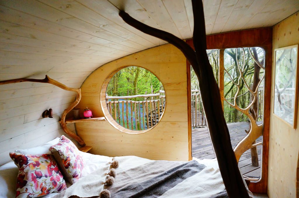 Lofty | Treehouse in Powys | Canopy & Stars