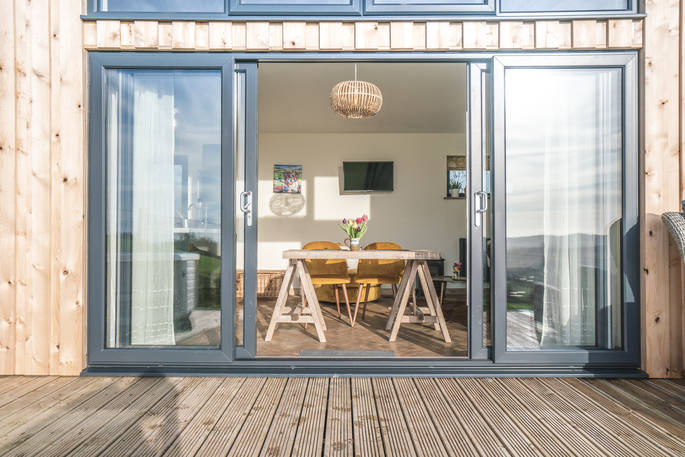 Shepherds Hill | Cabin in Powys | Canopy & Stars